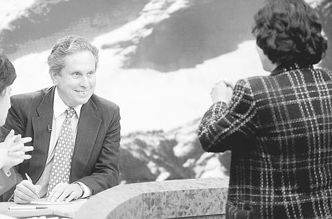 Senate may pass TSEA: Solarz - Taipei Times