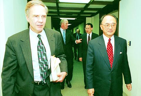 `Track two' diplomacy team heads off to China - Taipei Times