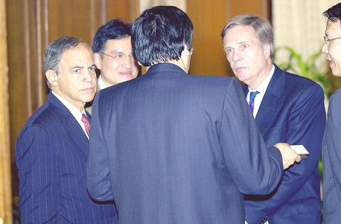 Chen urges US to add a fourth `no' - Taipei Times