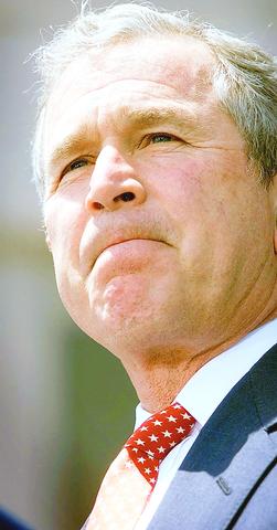 Bush gives himself top marks for his first 100 days - Taipei Times
