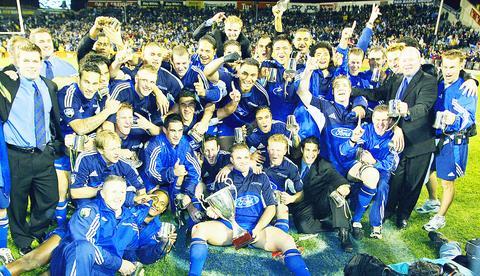 Auckland Blues take Super 12 - Taipei Times