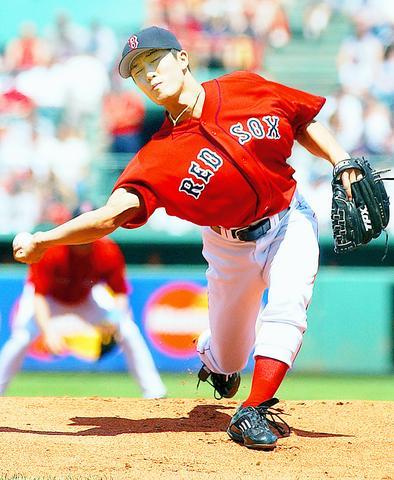 Red Sox take 14 innings to trump Houston Astros - Taipei Times