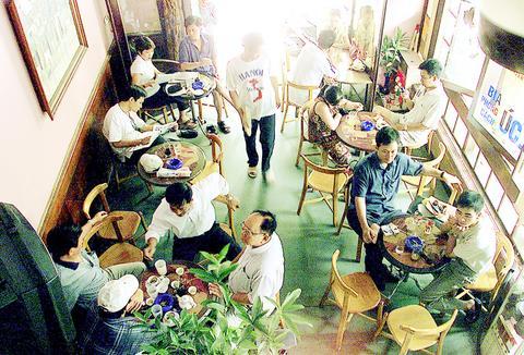 Waking up and smelling the coffee - Taipei Times