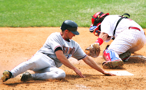 Mariners pull out of losing slide - Taipei Times