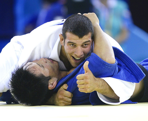 JUDO: Mammadli, Quintavalle grab shock golds in judo - Taipei Times