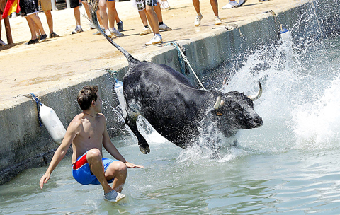 Spain’s big bull run hit hard by economic gloom - Taipei Times