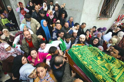 Algeria says it has food riots under control - Taipei Times