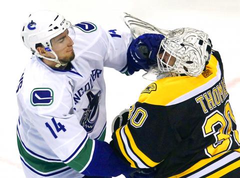 Stanley Cup Finals tied 2-2 on shutout - Taipei Times