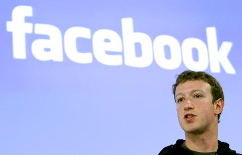 Facebook members near 700 million, Web site says - Taipei Times
