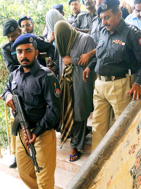 PAKISTAN: Security forces in Pakistan gain reputation for cruelty ...