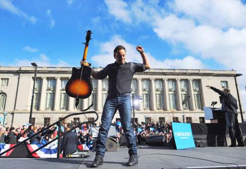 US PRESIDENTIAL ELECTION: The Boss, Jay-Z open Obama’s last-day act ...