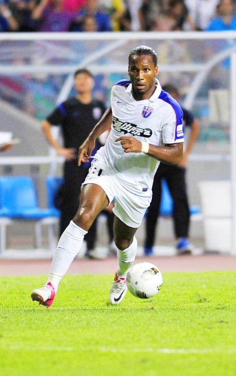 Drogba speaks of fresh China start - Taipei Times