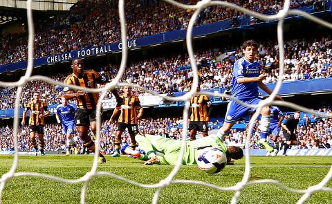 PREMIER LEAGUE: Mourinho’s Chelsea tame the Tigers - Taipei Times