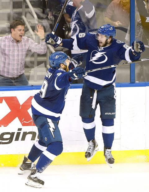 Kucherov’s OT goal gives Lightning 2-1 series lead - Taipei Times