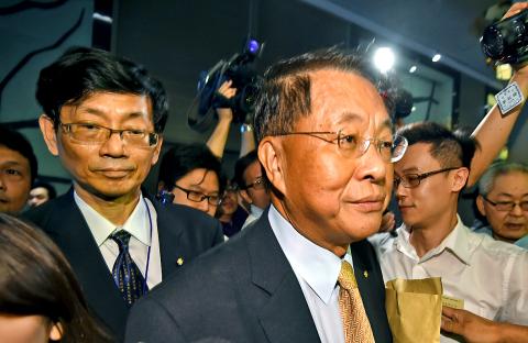 AIRLINE STRIKE: Premier expecting CAL management to improve - Taipei Times