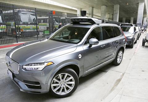 Uber to keep San Francisco driverless cars - Taipei Times