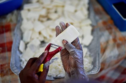 FEATURE: Haiti puts used soap bars to good use - Taipei Times