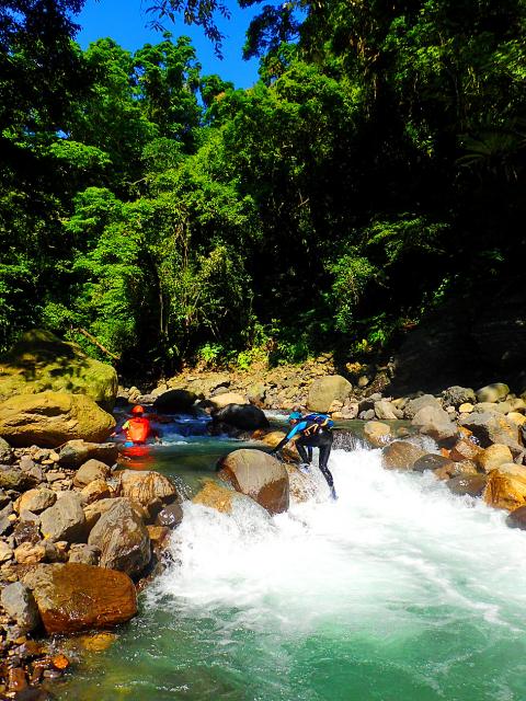 Off the Beaten Track: River tracing for dummies - Taipei Times
