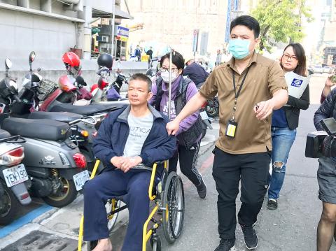 Man suspected of oil sales to N Korea tries to kill himself - Taipei Times