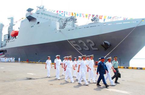 Trio of navy ships arrive in Nicaragua - Taipei Times