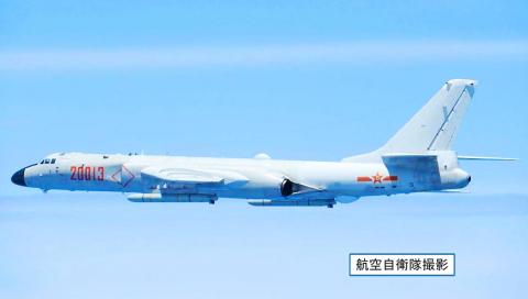 PLAAF conducting drills skirting Taiwan’s space - Taipei Times
