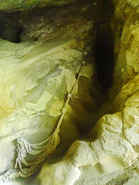 Off the Beaten Track: Toubiankeng bat cave - Taipei Times