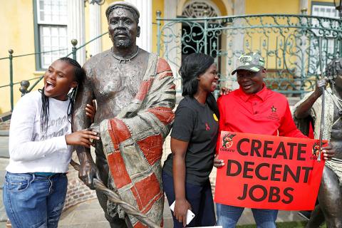 South African government agrees to modest wage deal with state workers ...