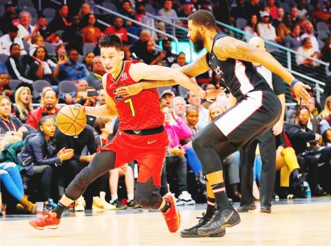 Jeremy Lin leads Hawks to 118-110 win over Wizards - Taipei Times