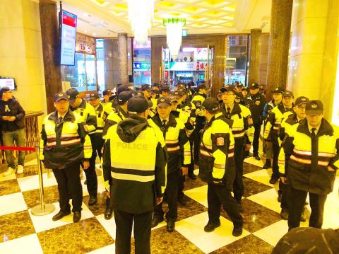 Police to grow by 4,200 to boost safety - Taipei Times