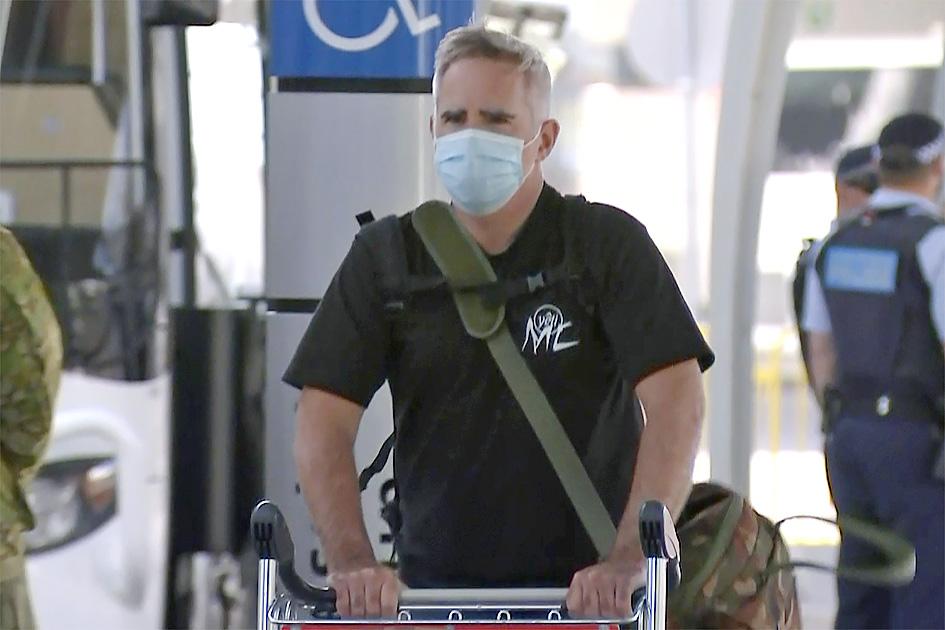 Two Australian journalists flee China fearing arrest - Taipei Times