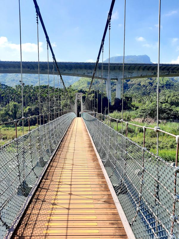 Highways and Byways: Over the hills to Sun Moon Lake - Taipei Times