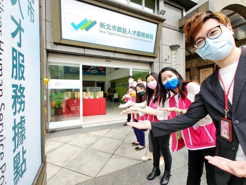 Filling job vacancies - Taipei Times