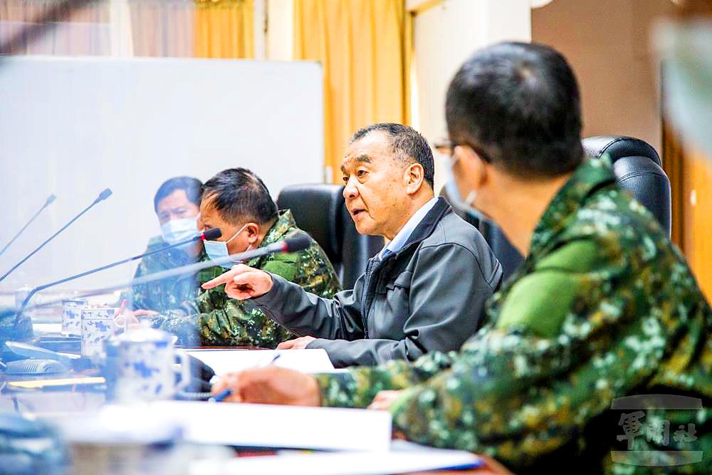 Defense News: Defense minister outlines stance - Taipei Times