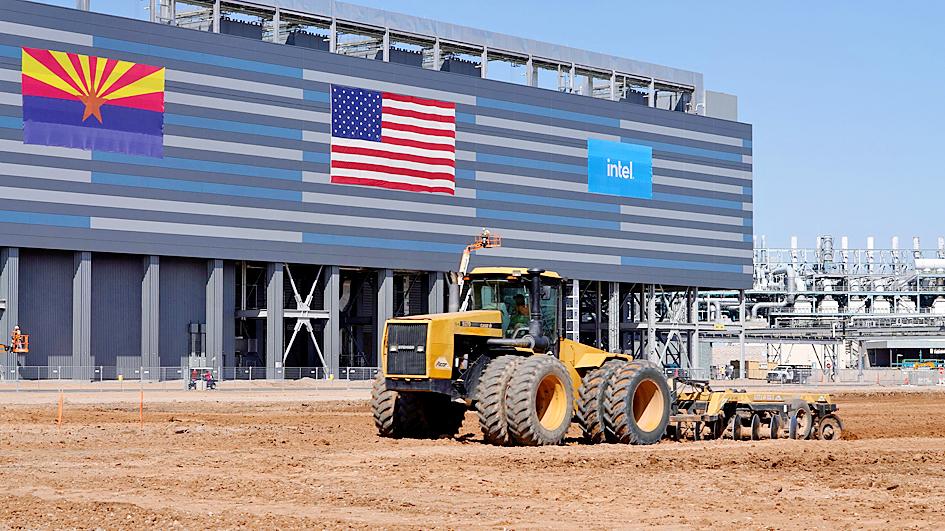 Intel to spend US$20bn on US chip hub - Taipei Times