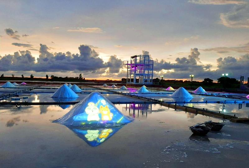 Salt art - Taipei Times