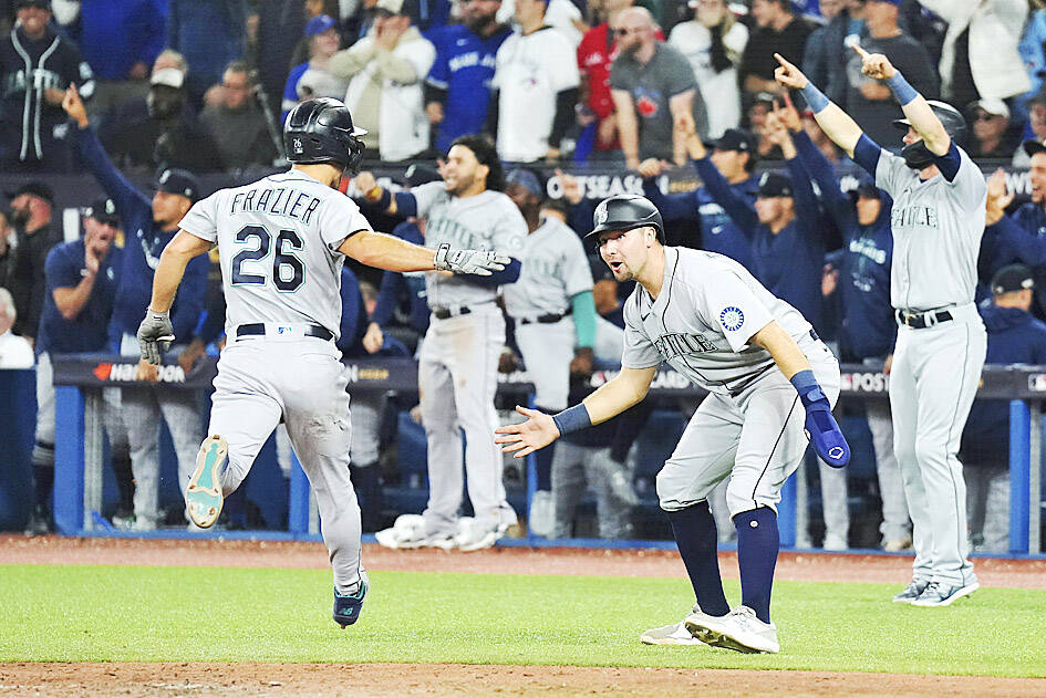 Mariners pull off record comeback in Toronto - Taipei Times