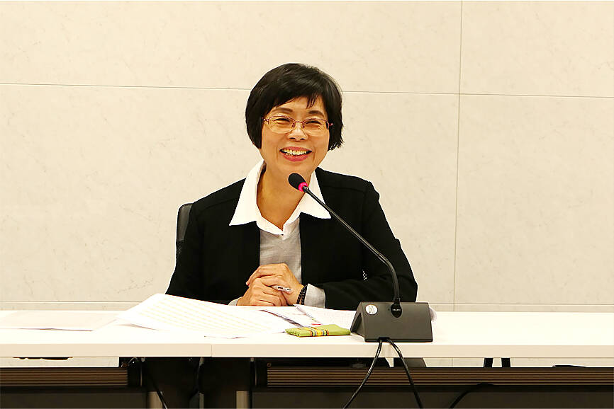 Annual tax revenue goal reached despite weak October - Taipei Times