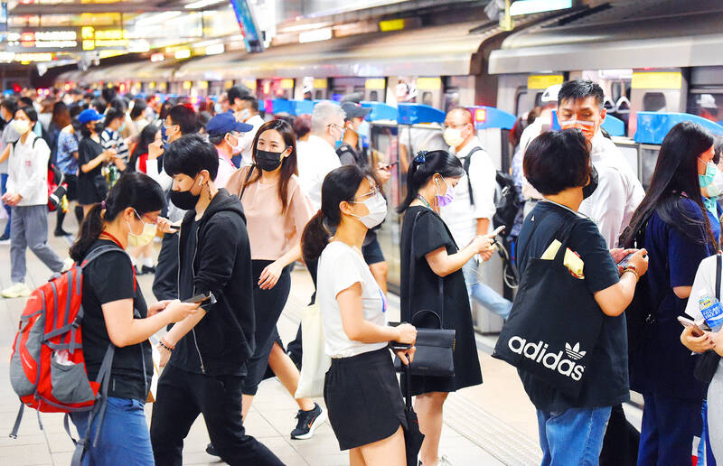 Bumping cause of most MRT disputes - Taipei Times