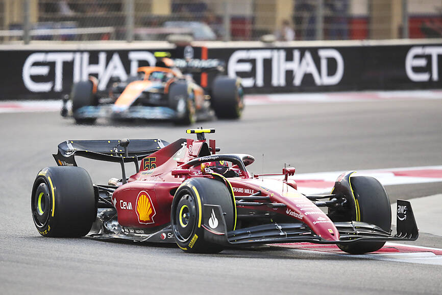 F1 wraps up the year with Ferrari 1-2-3 in final test - Taipei Times