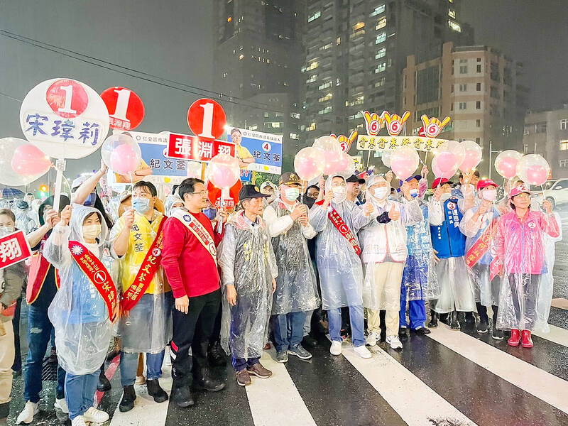 Candidates rally support on eve of local elections | Flipboard Candidates rally support on eve of local elections | Flipboard