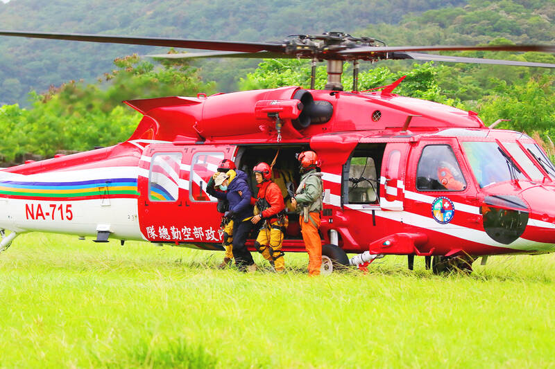 To the rescue - Taipei Times