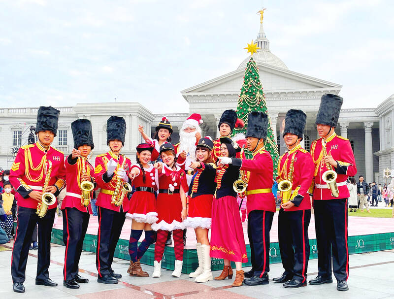 Festive flair - Taipei Times