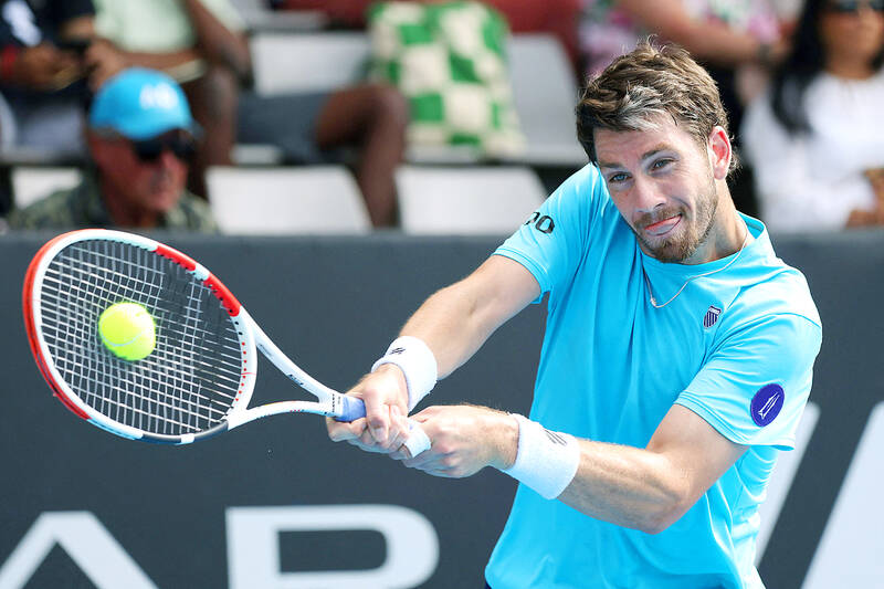 Norrie sets up final against Gasquet - Taipei Times