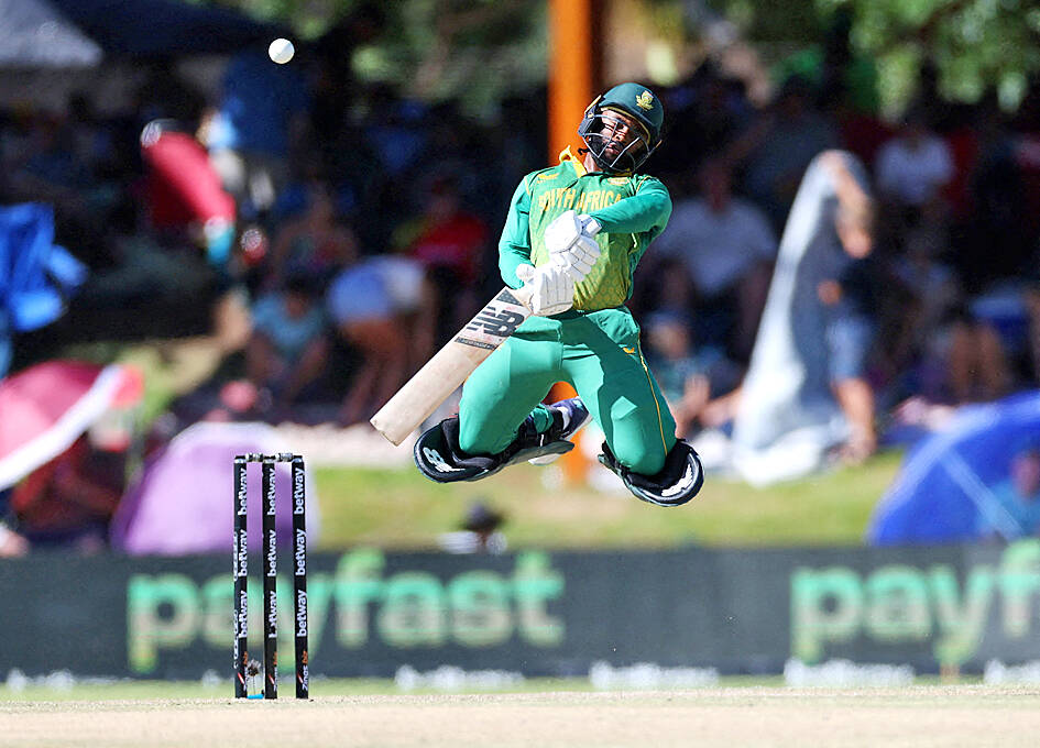 Bavuma century sets up series win for South Africa - Taipei Times