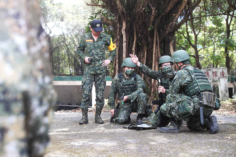 Basic training - Taipei Times
