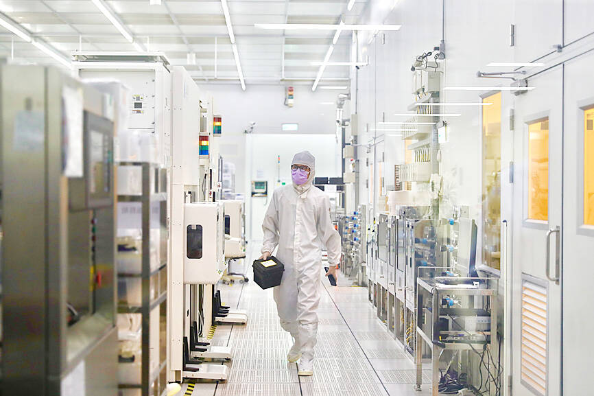 Allianz Taiwan tech fund ramps up bets on chip revival - Taipei Times