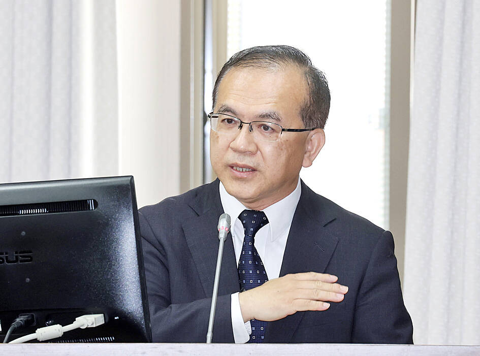 Ministry reviewing all railway systems - Taipei Times