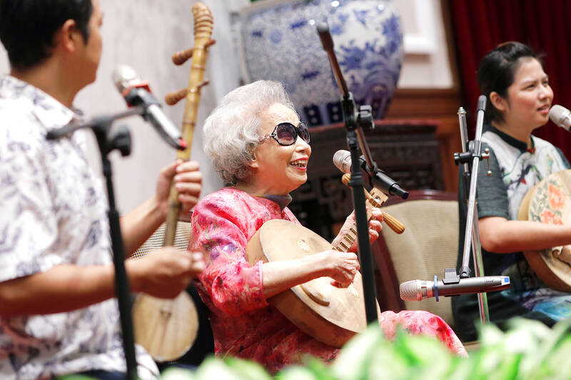 Taiwan in Time: The blind storytelling legend - Taipei Times