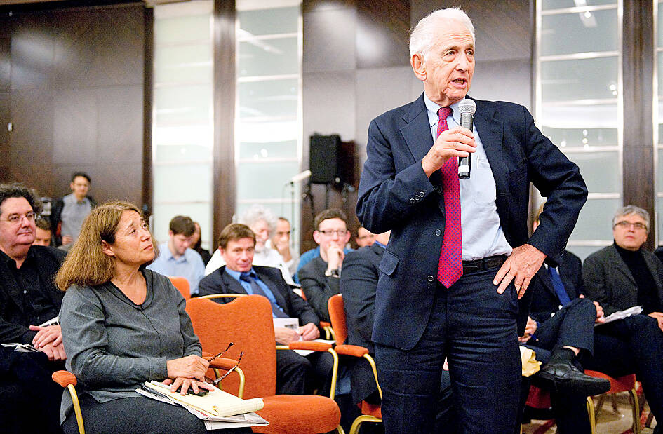 ‘Pentagon Papers’ whistle-blower Ellsberg dies at 92 - Taipei Times