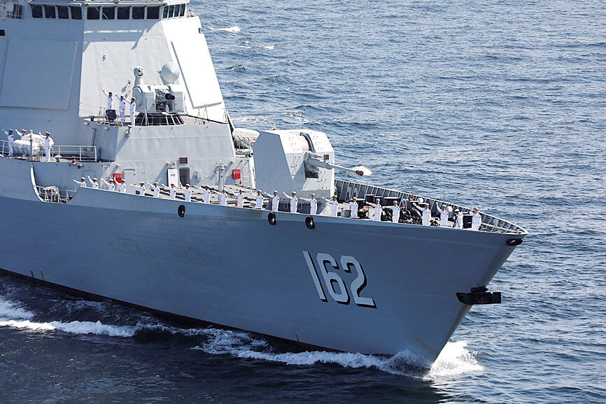 Chinese navy makes rare West African appearance - Taipei Times